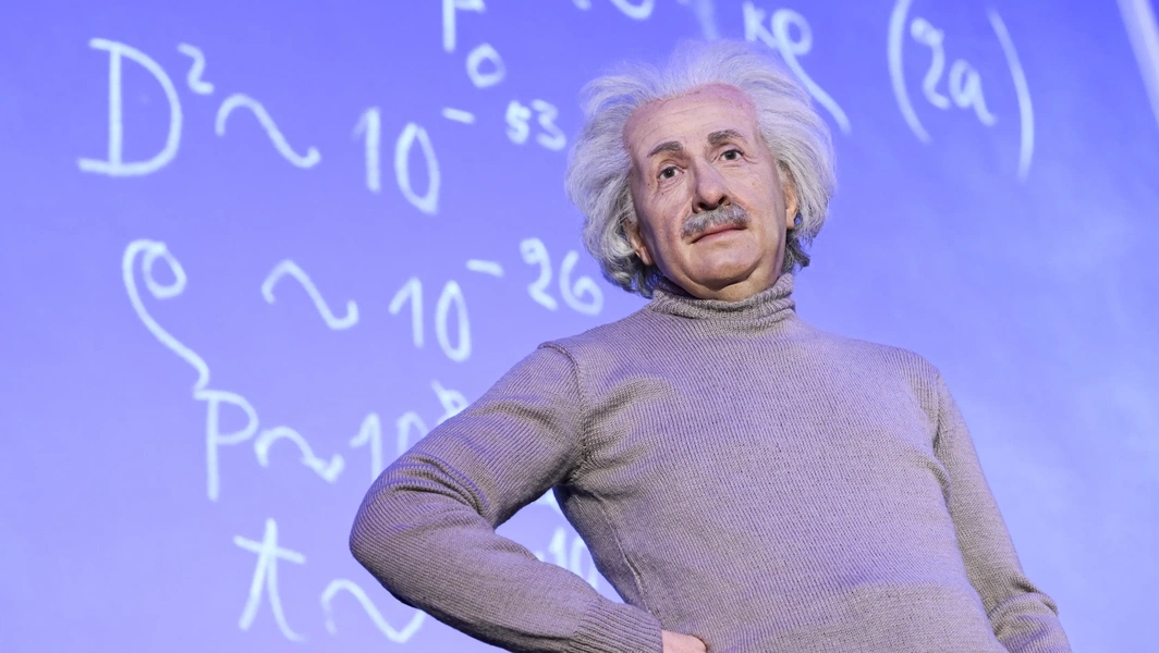 Study outlines how 'spacetime crystals' could form tiny black holes