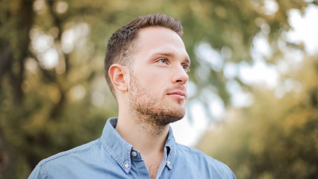 9 life lessons that explain why some people move ahead faster than others