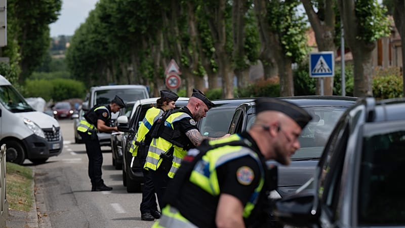Képes-e a francia igazságszolgáltatás öt hét alatt 70 ezer ...