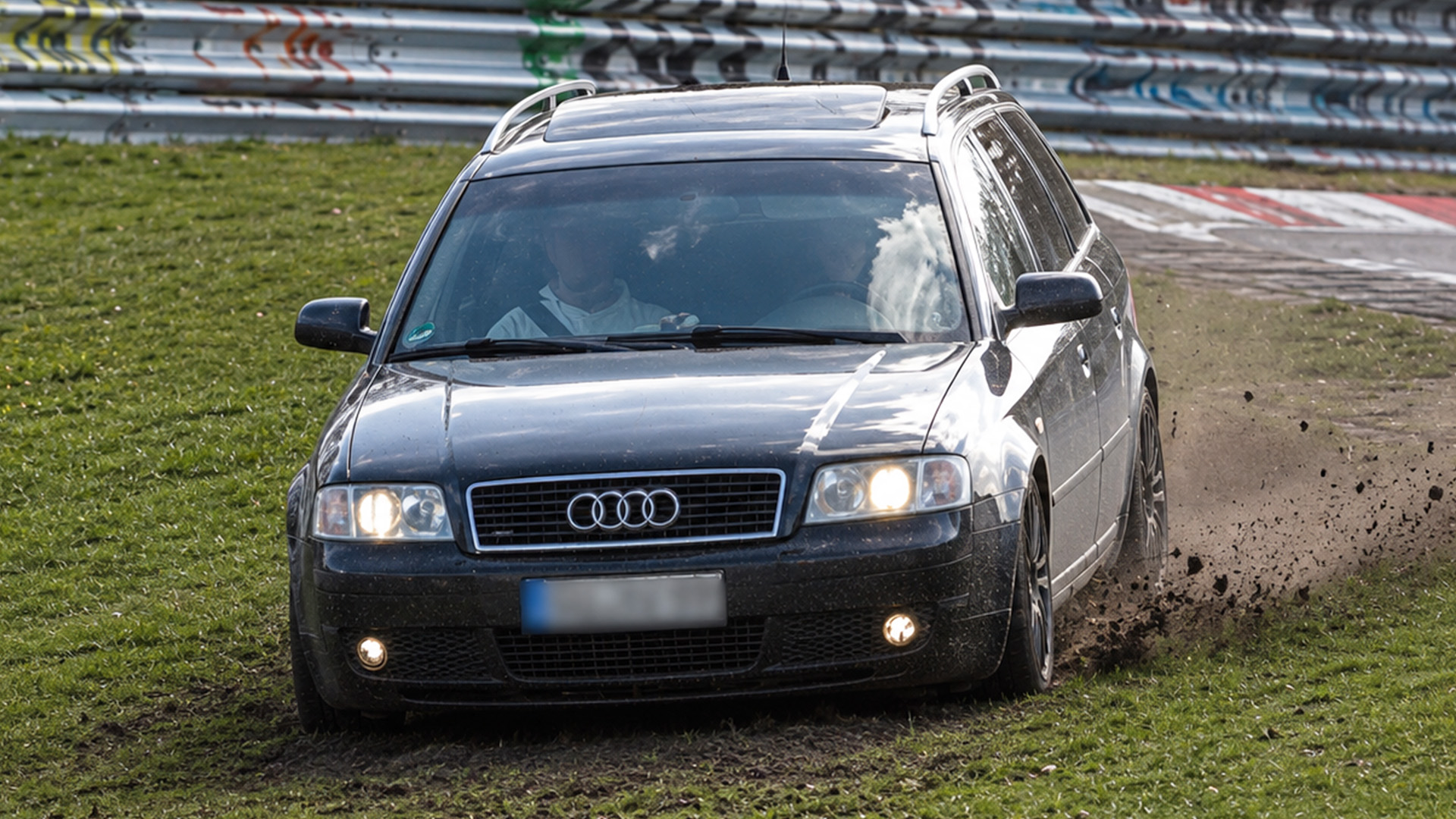 Close calls continue as drivers push for faster laps