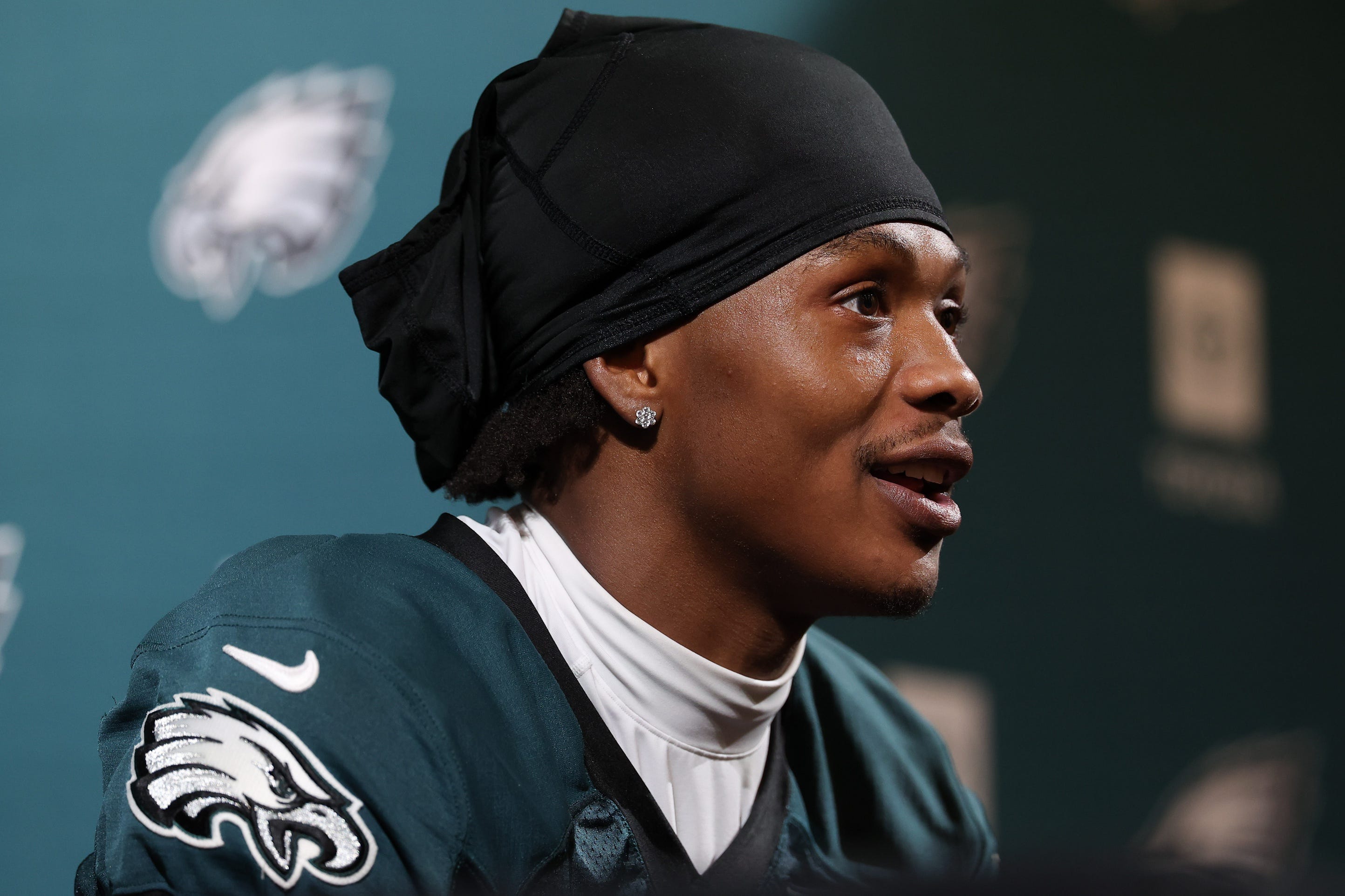 Eagles WR Dontayvion Wicks is building chemistry with QB Jalen Hurts