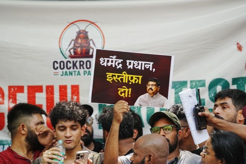 'No resignation, no retreat': Cockroach Janta Party takes paper leak ...