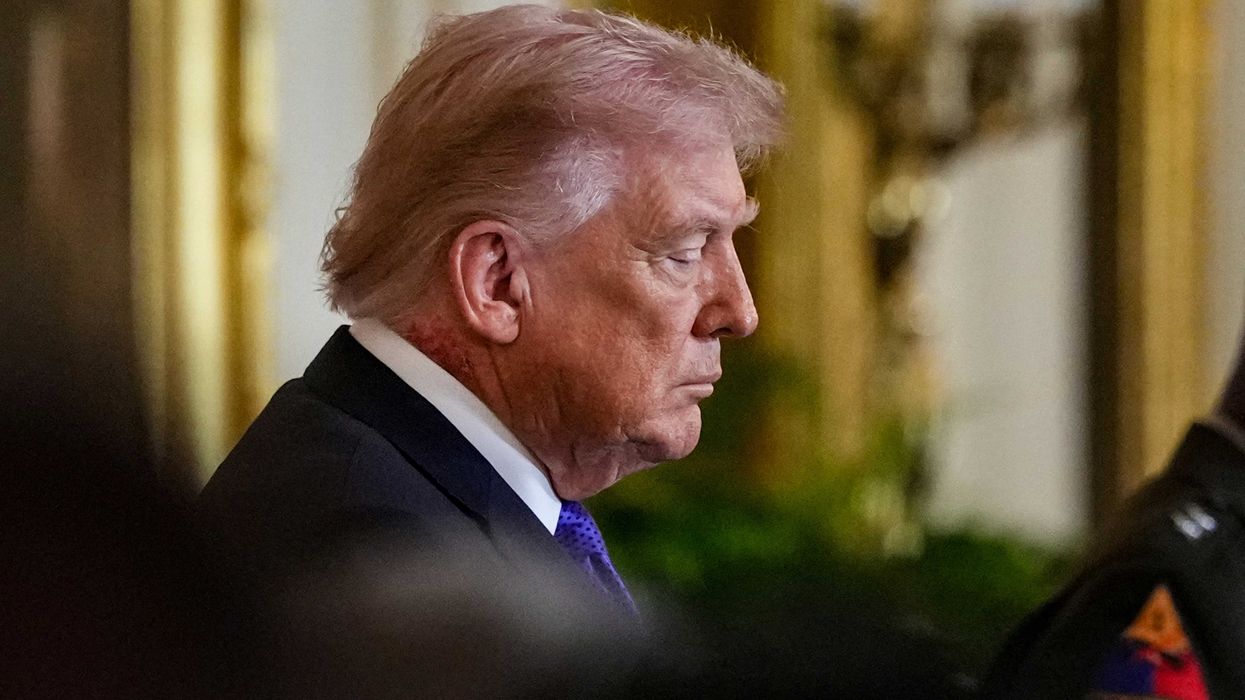 Trump 'completely isolated' in White House as he loses control: MS Now