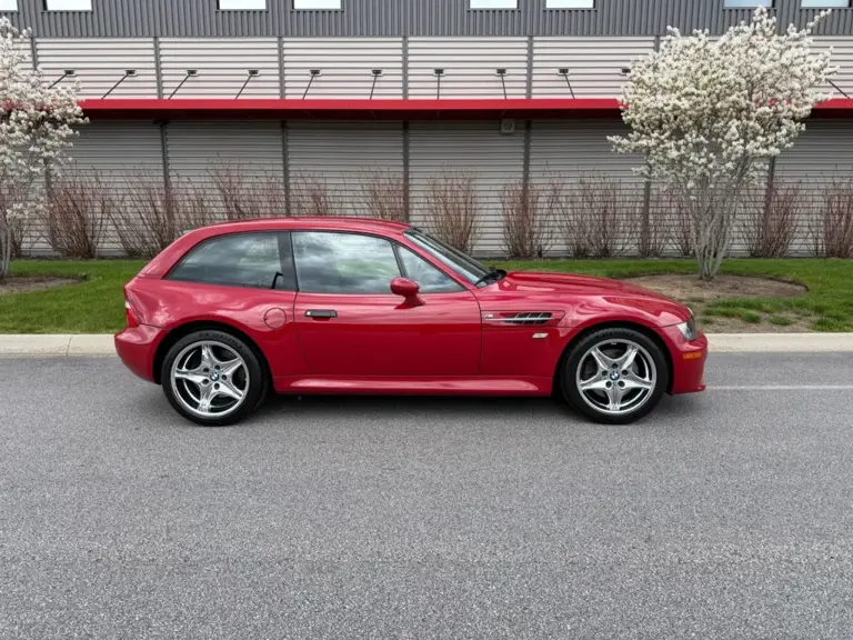From Throttle Auctions: Rare 'clown shoe' BMW surfaces with a one-of ...