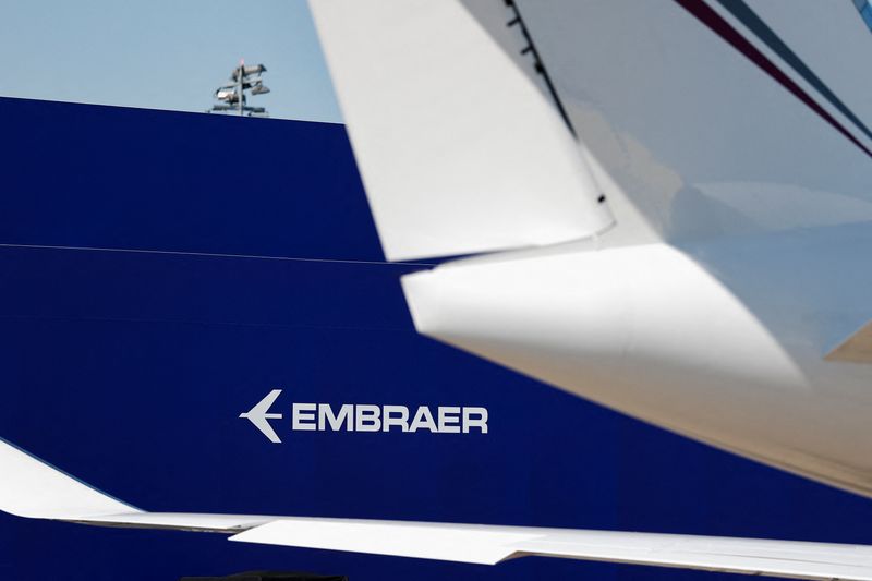 Embraer hails growing jet backlog, sees main E2 engine issues solved