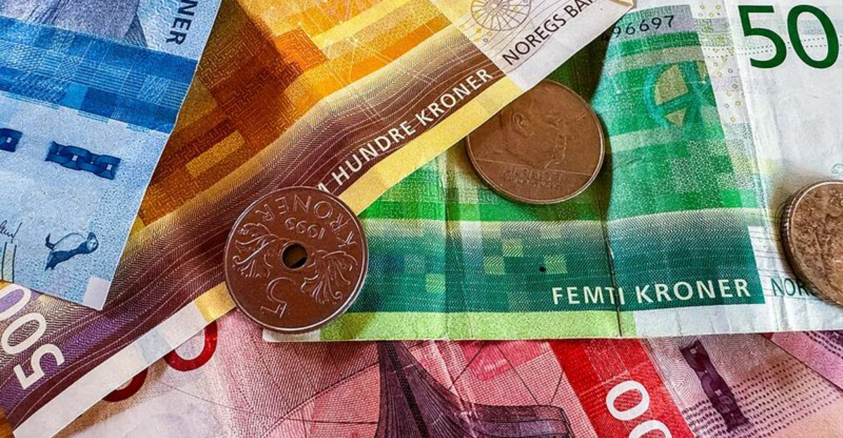 14 most beautiful currencies in the world that turn everyday money into art