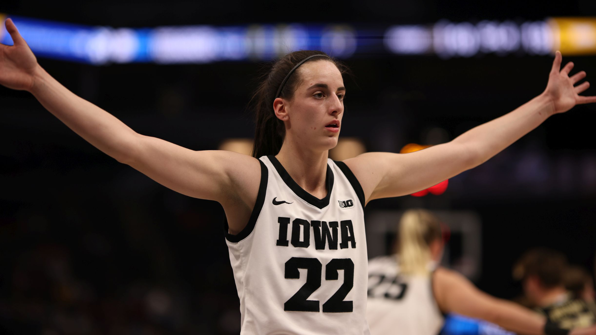 WNBA world reacts to major Caitlin Clark development