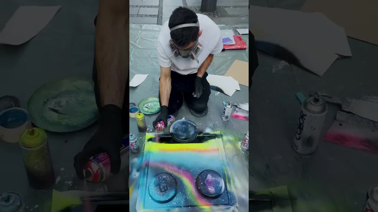 Spray painting a €50 chance for art!