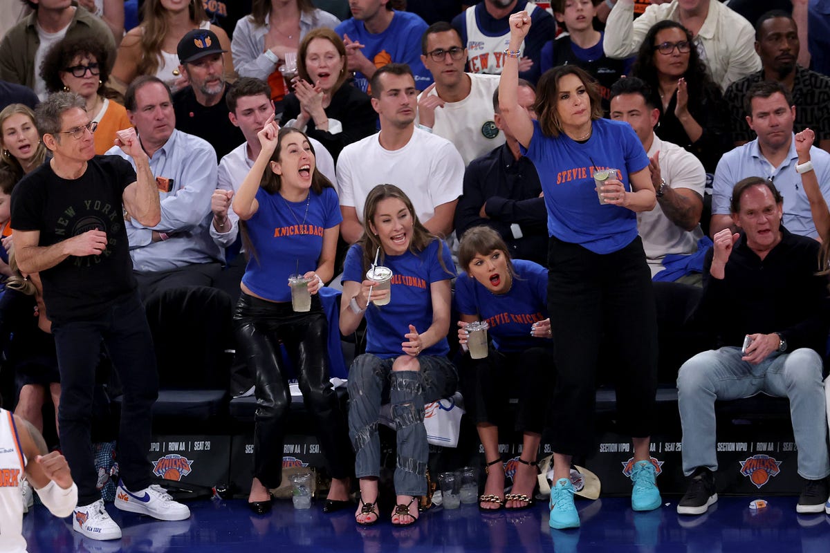Taylor Swift was the ultimate hype woman at the latest Knicks game