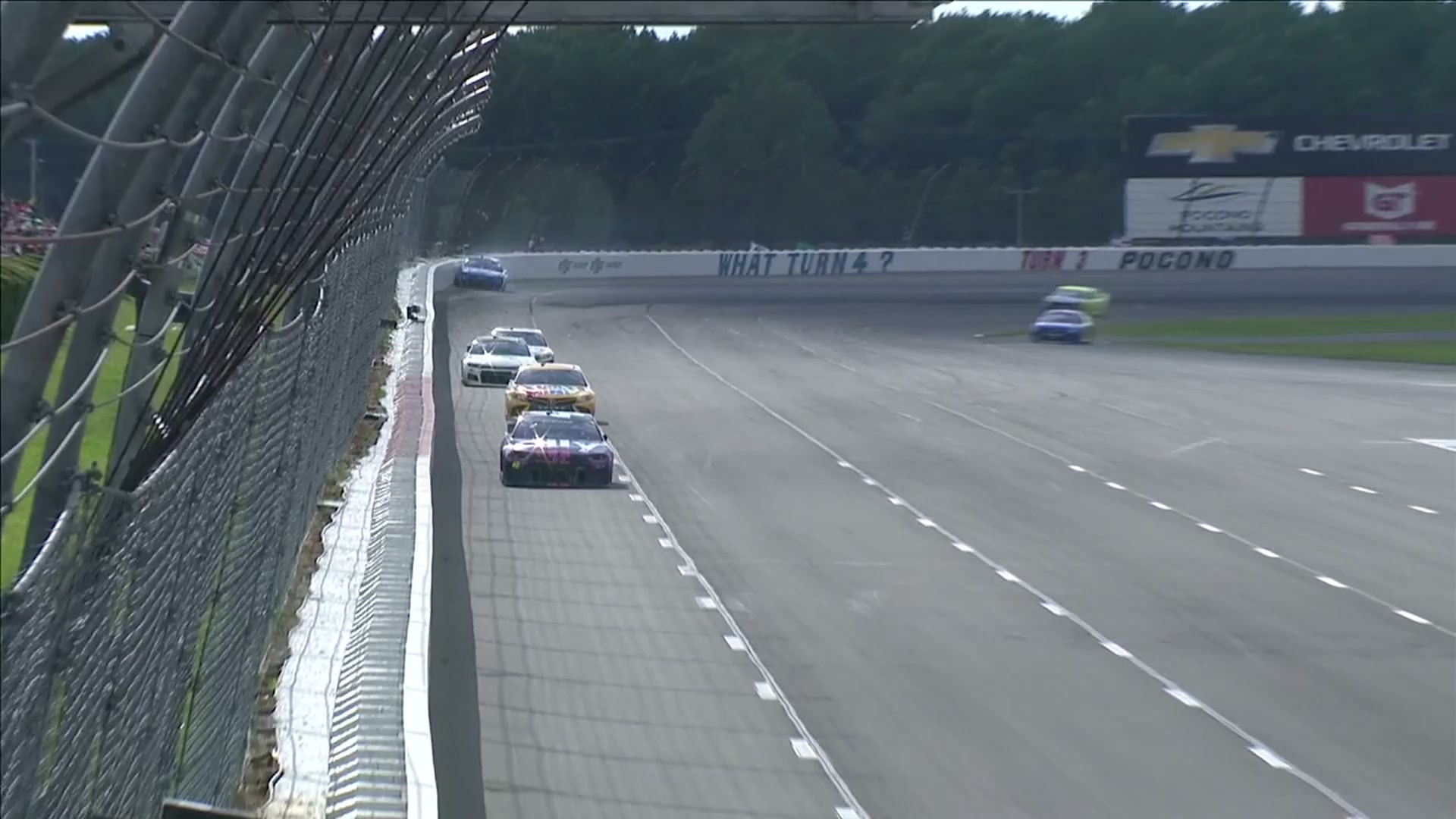 Bowman turns Larson's last-lap flat into 2021 Pocono victory