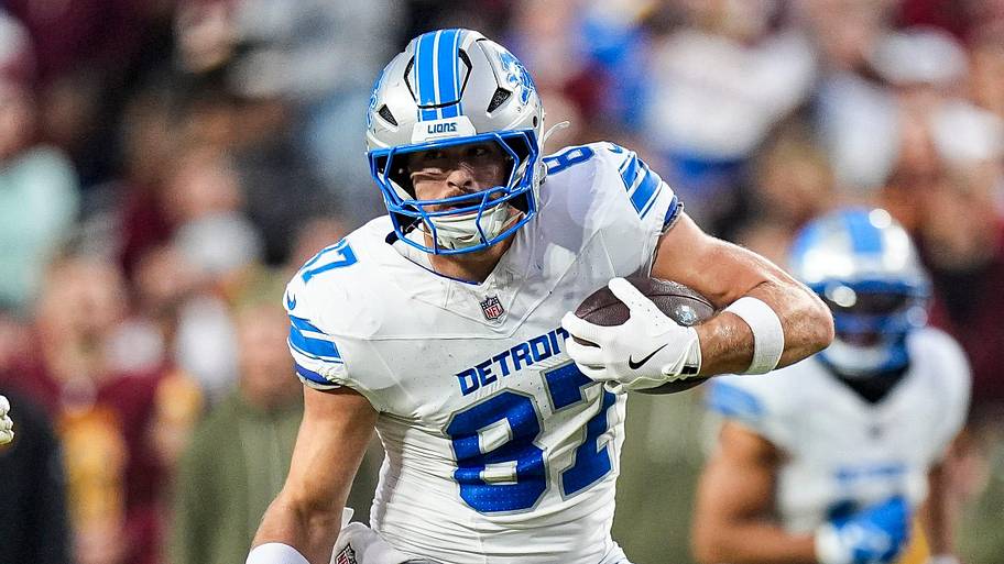 Sam LaPorta among potential 2026 fantasy football tight end busts