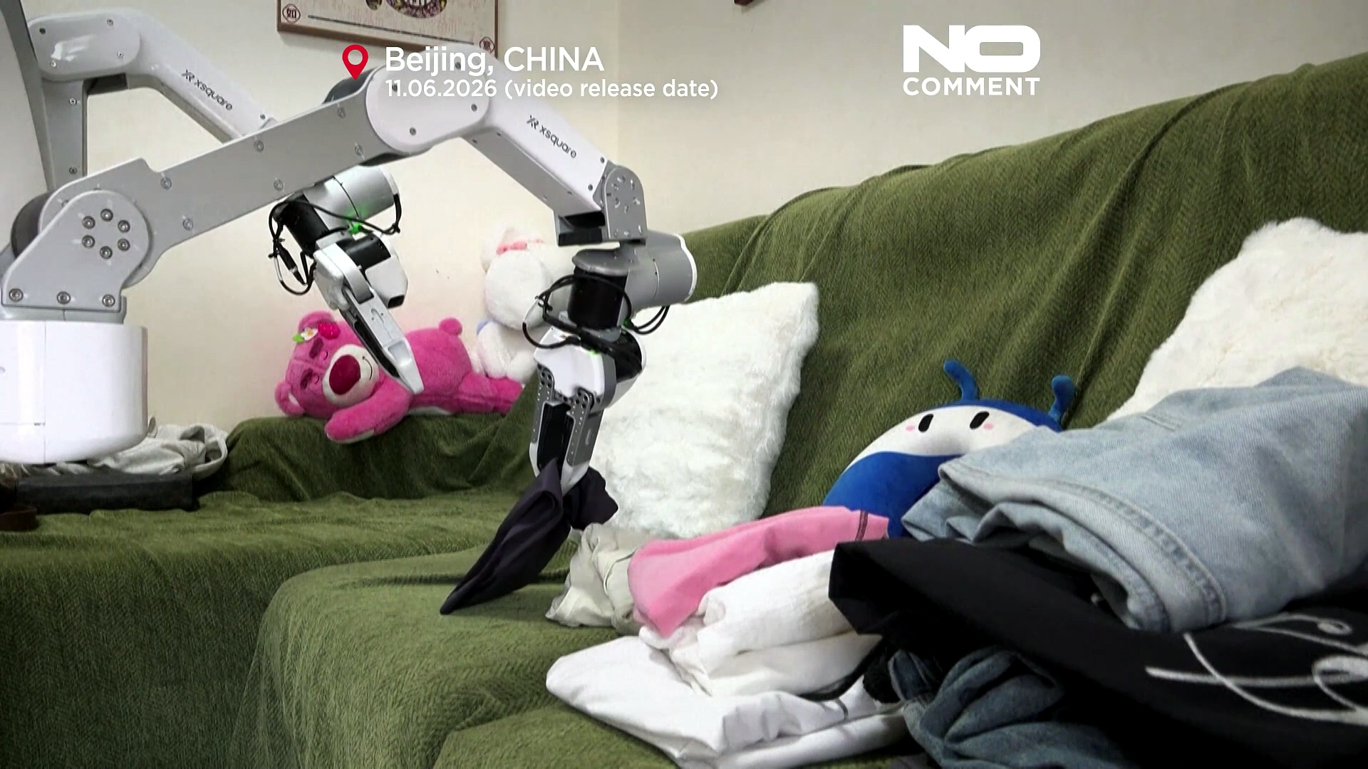 China tests AI robot cleaners in homes