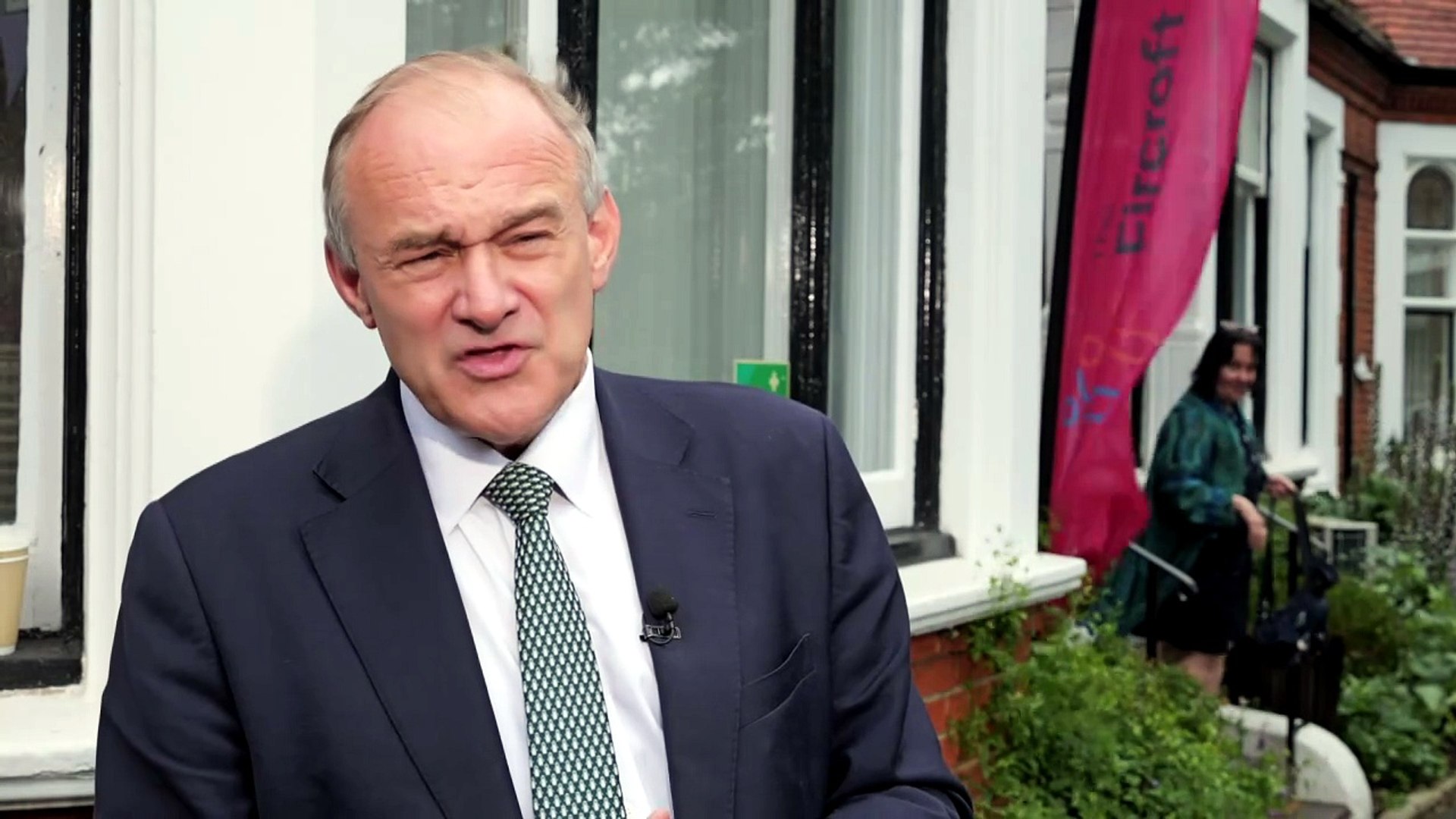 Davey: Healey's resignation is 'wake up call' for PM