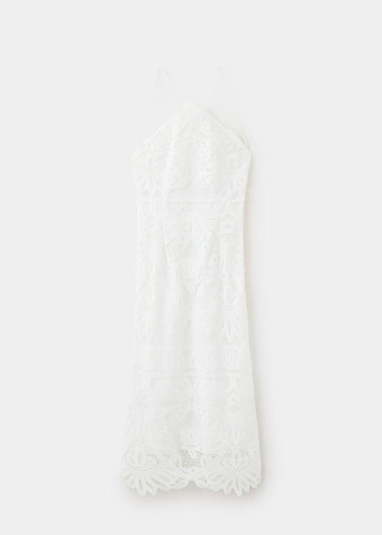 Mango confirma la vuelta del ganchillo con un vestido blanco que parece ...