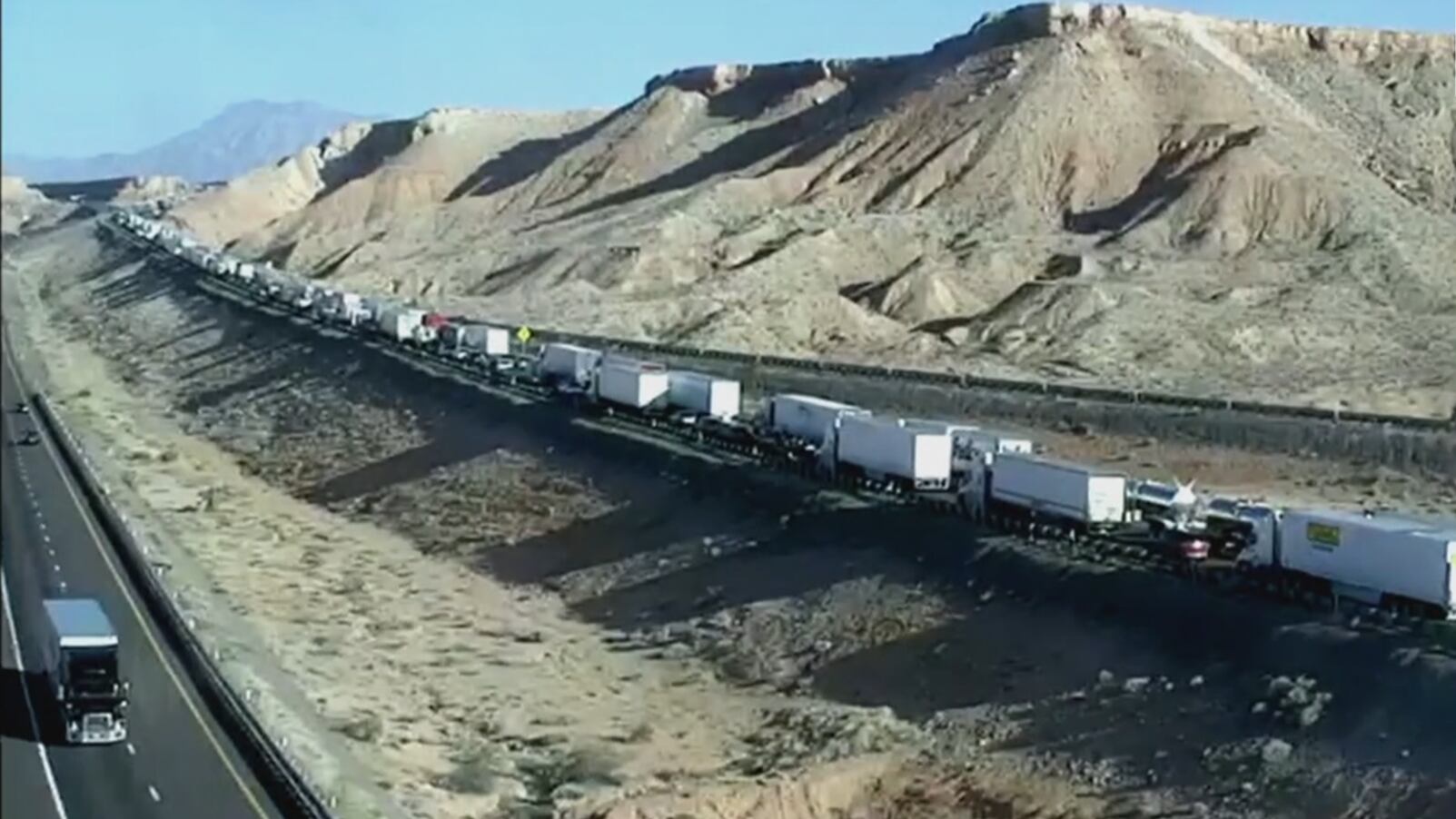 Driver hospitalized in crash between semi-trucks on I-15 near Mesquite