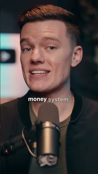 Financial expert vs. AI money manager (Perplexity computer) #shorts