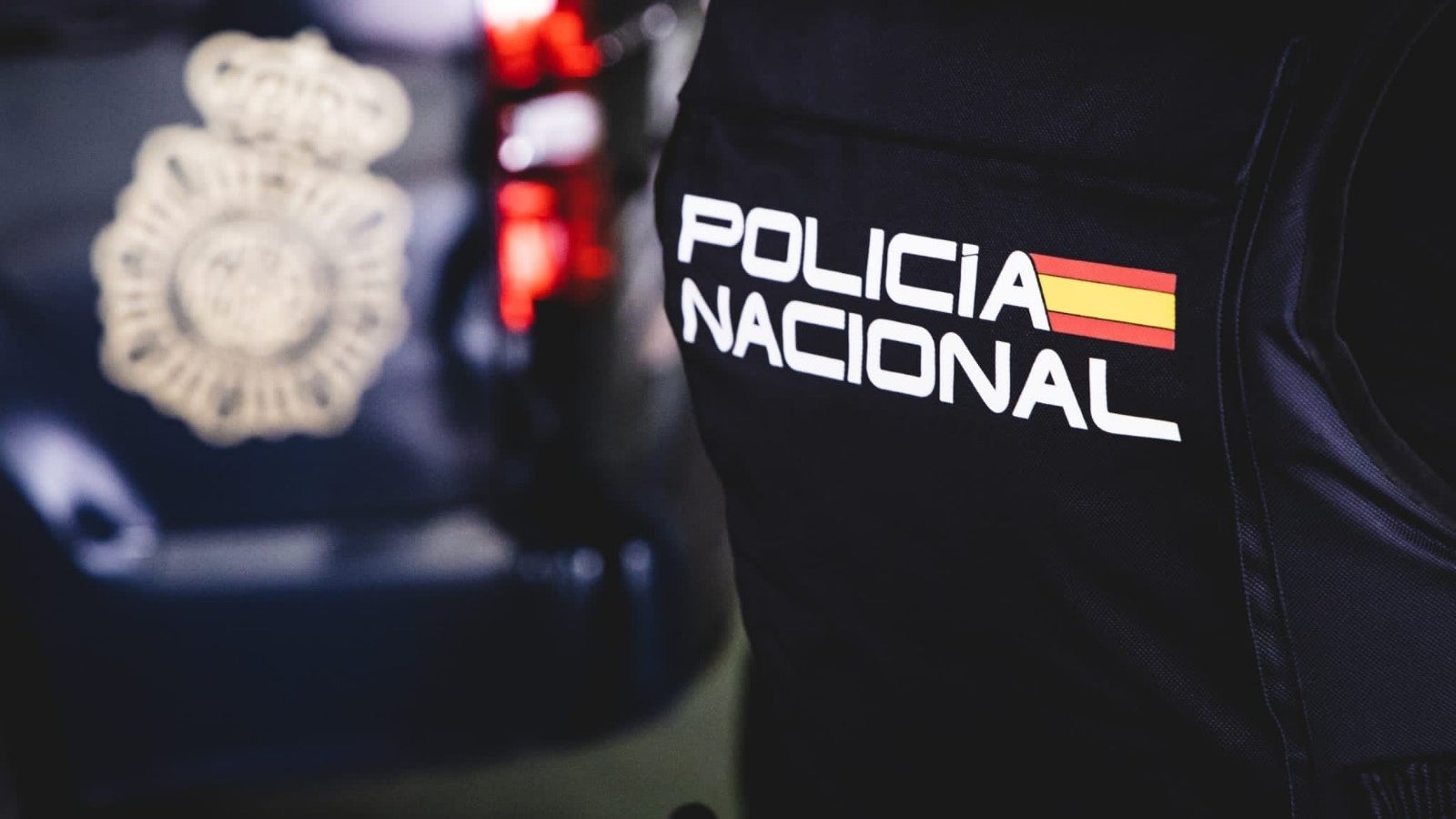 Detenidos cinco jóvenes por insultar y vejar a hombres por su ...