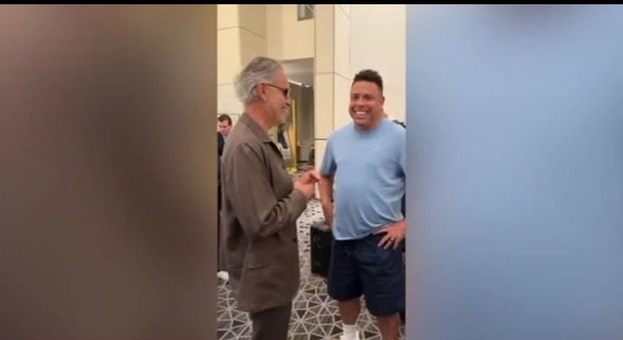 Mondiali 2026, Ronaldo a Bocelli: «Sono geloso di te e Sinner»