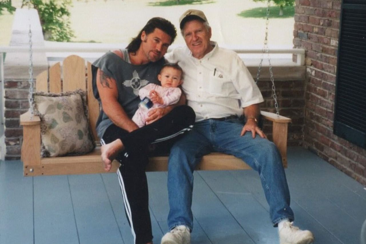 Billy Ray Cyrus learned his dad died while filming “Hannah Montana ...