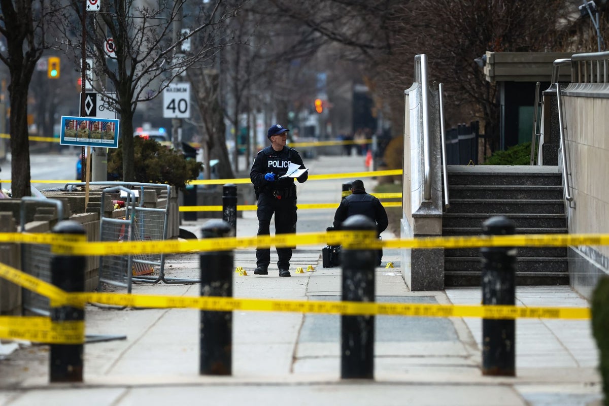 Officer killed in Toronto while investigating US consulate attack