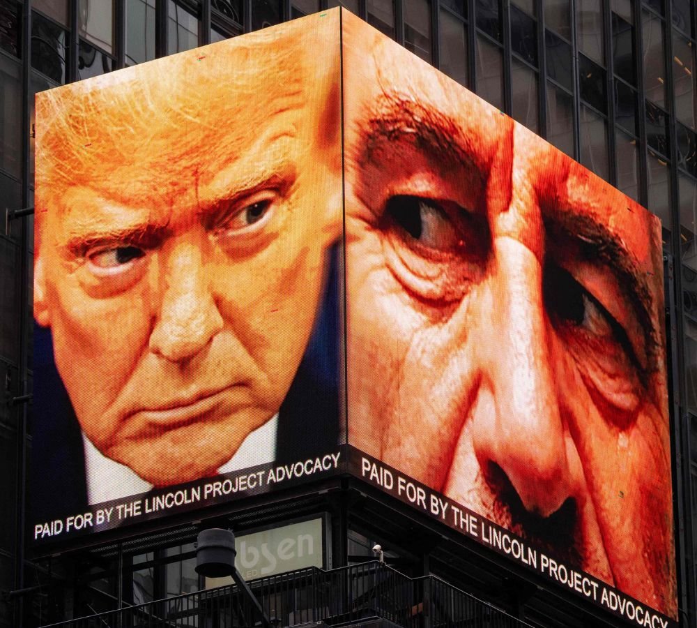 Ny bok: Trumps stab i panikk – hemmelige møter