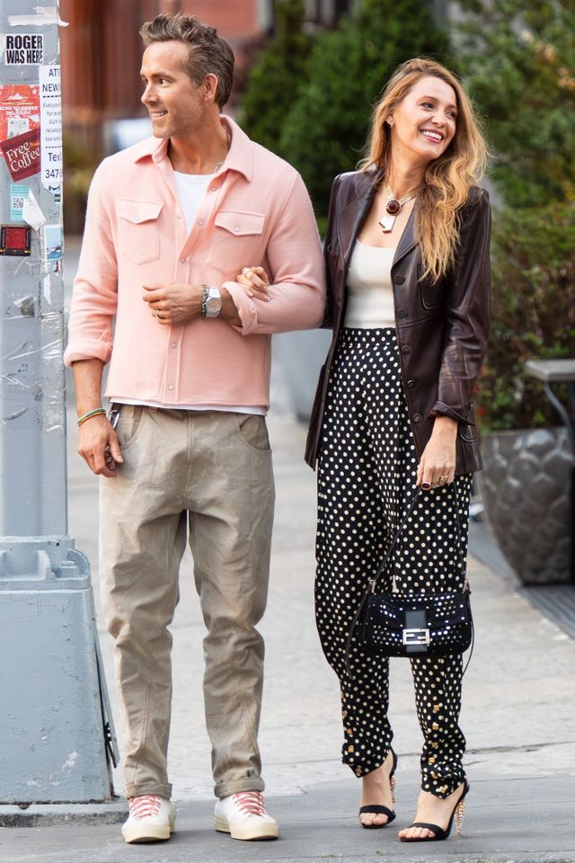Blake Lively and Ryan Reynolds share a playful piggyback ride in New ...