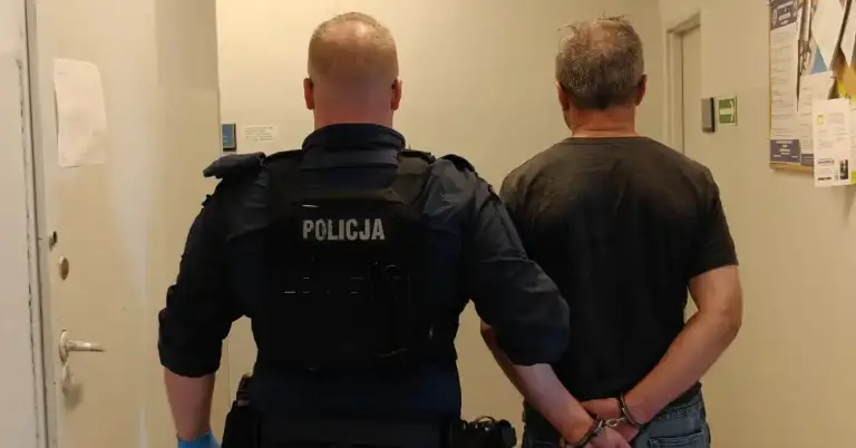 Amator cudzej kawy i jego kompan wpadli po pościgu w ręce policjantów z ...