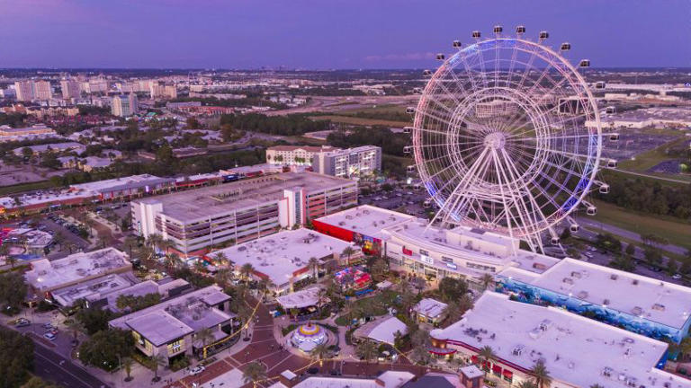 ICON Park, em Orlando, tem roda-gigante, aquário e museu de cera