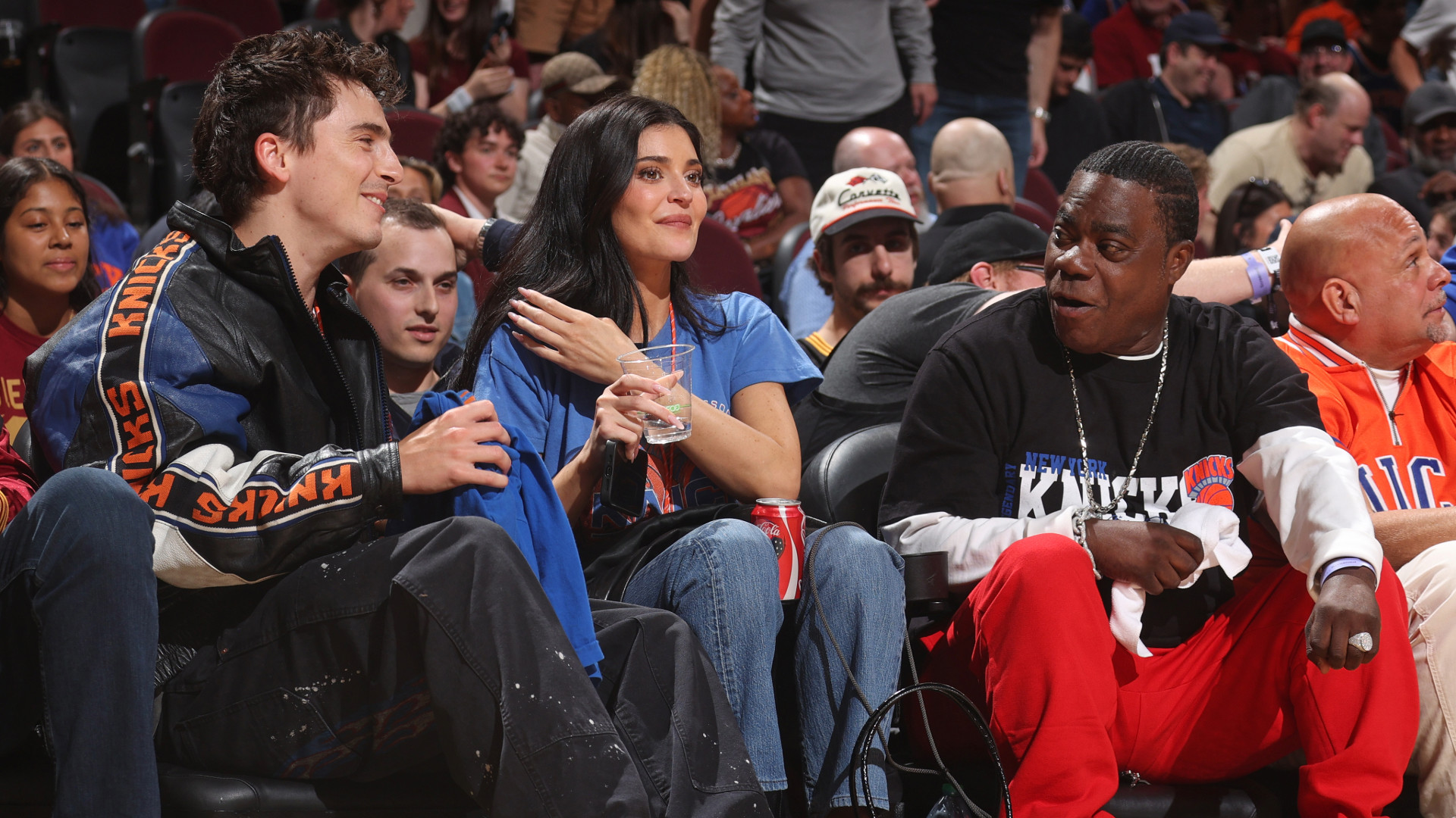 Kylie Jenner and Taylor Swift embrace at Knicks game despite Kim ...