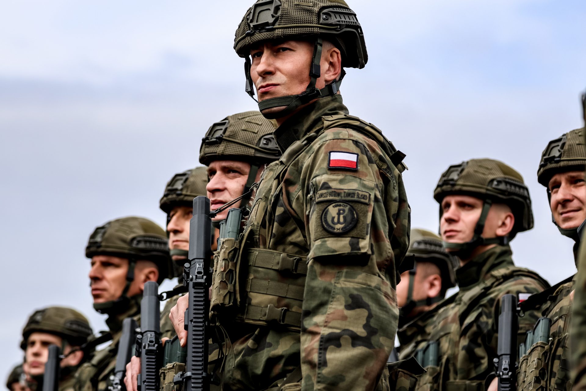 A ascensão silenciosa de um gigante militar na Europa