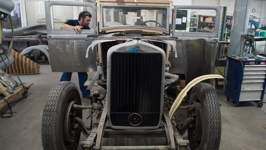 11 classic cars that rarely deliver profitable restorations