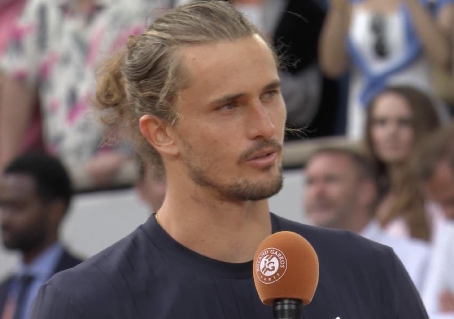 Jimmy Connors sends strong warning to Alexander Zverev after first ...