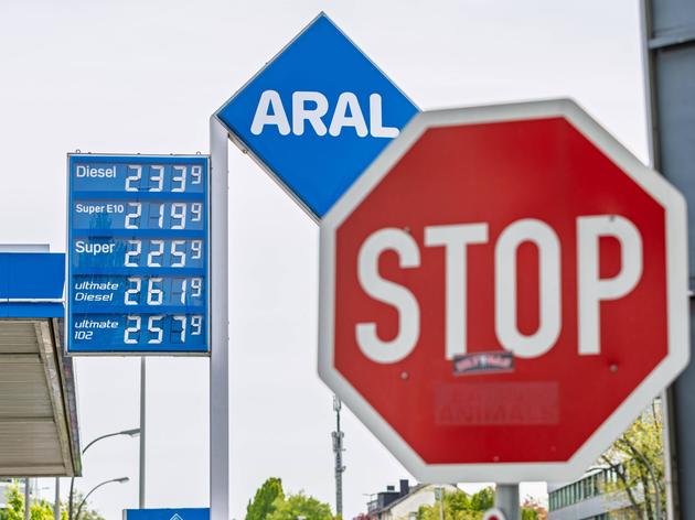 Tankrabatt endet ausgerechnet zur Reisezeit – ADAC sicher: Preise ...