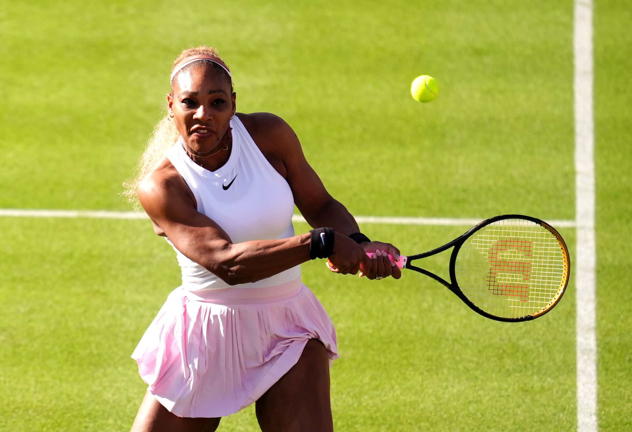 Williams’ doubles comeback cut short by Mboko knee injury