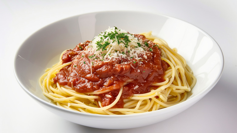 Instantly elevate spaghetti with this simple creamy topping