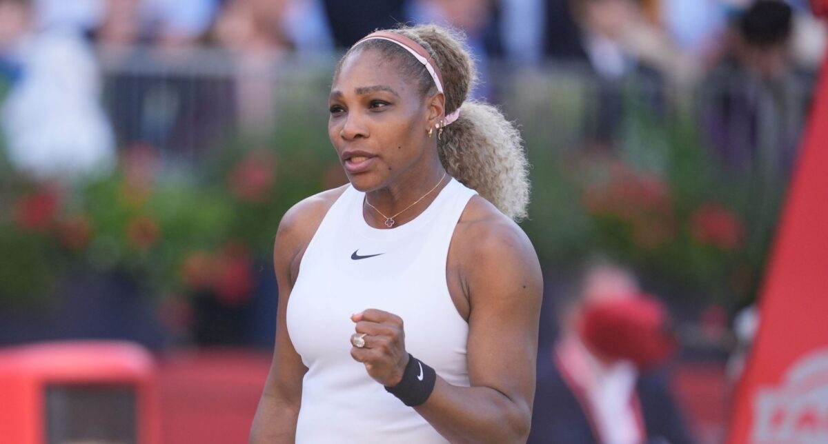 Serena Williams has scene-stealing sideline moment with daughter ...