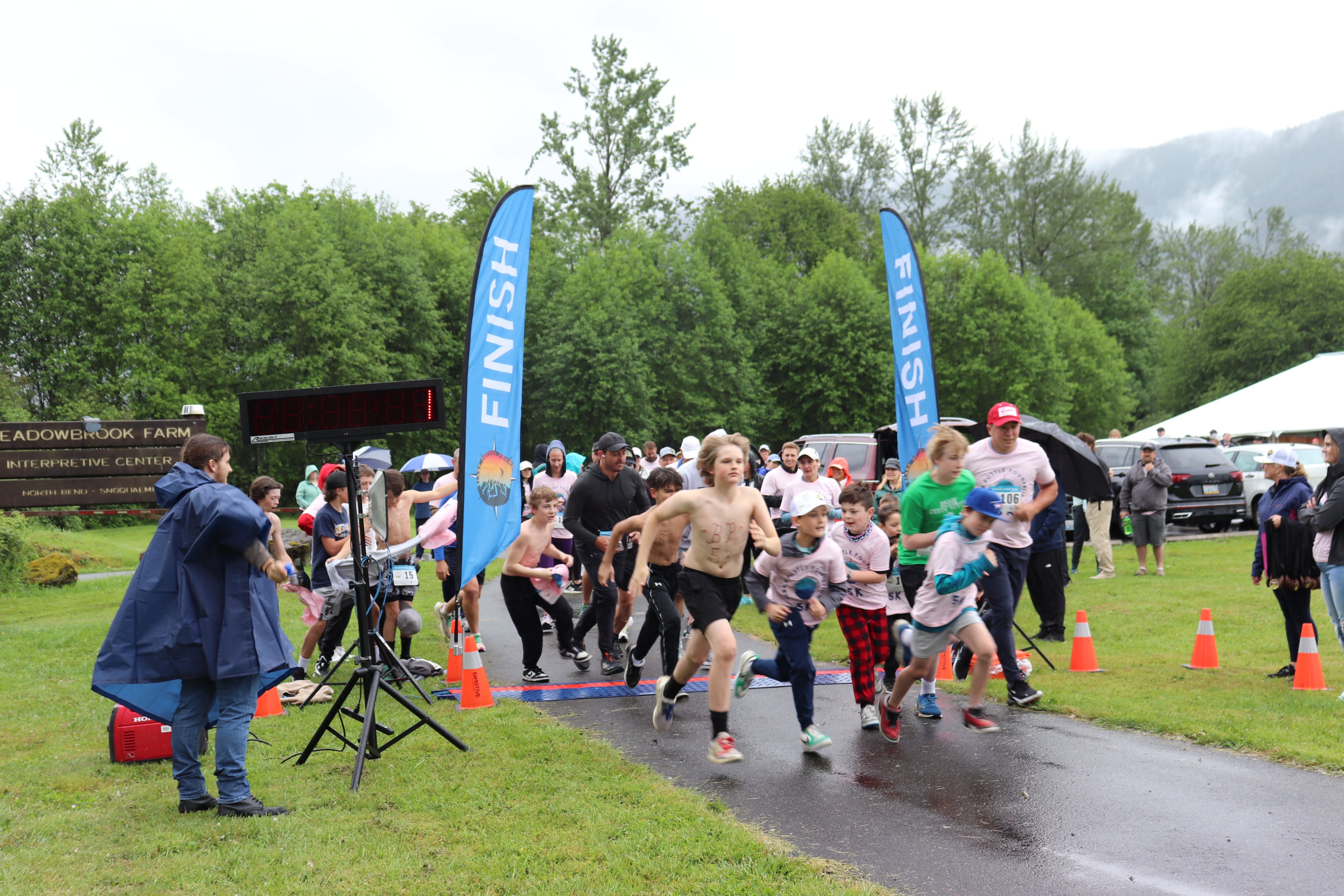 Local nonprofit hosts community race raising money to fight cancer