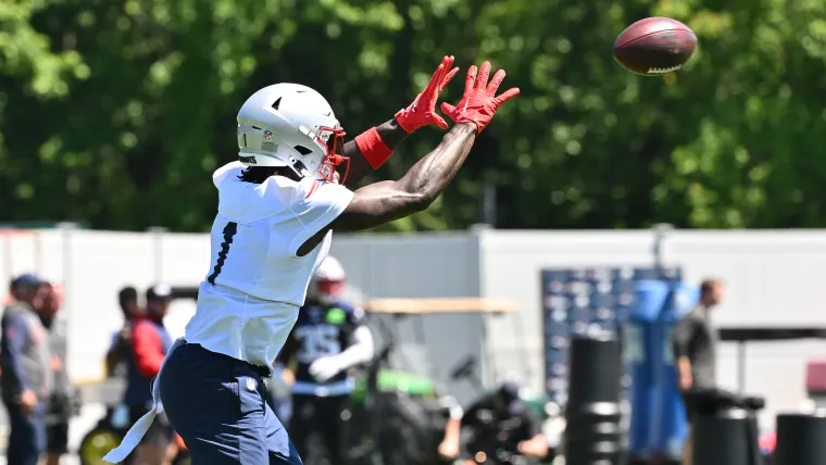 A.J. Brown Sends Drake Maye Message As Two Grow Connection For Patriots