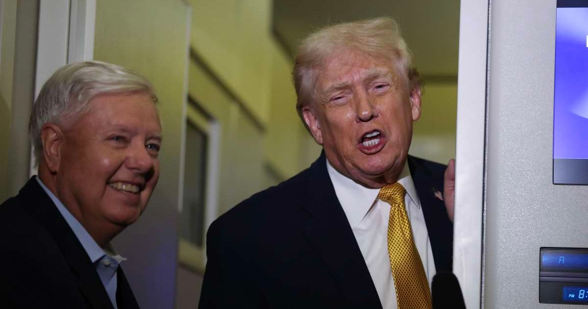 'Ultimate game changer': Graham endorses Trump's Kharg Island capture plan