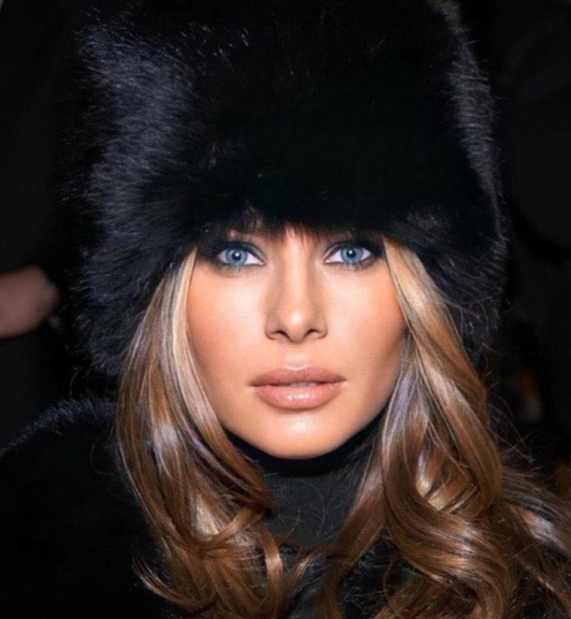 Audience applause mix-up creates awkward moment during Melania Trump speech