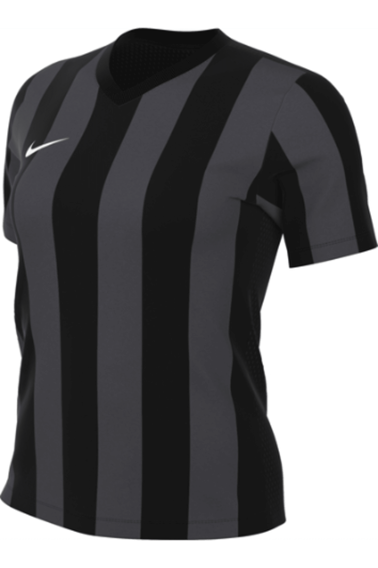 It’s the summer of soccer — all the best jerseys and gear to shop