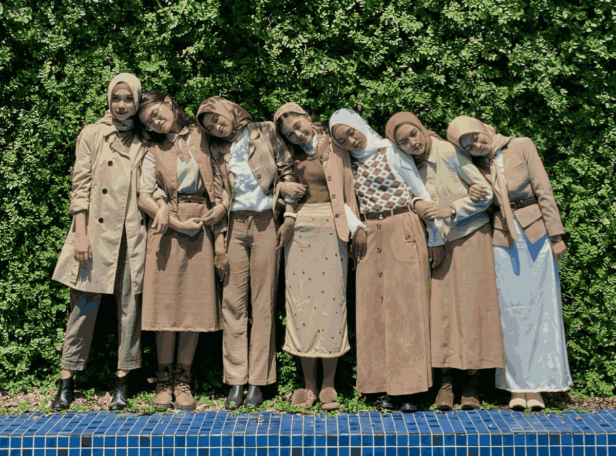 6 inspirasi dress code earth tone, fashionable dan elegan