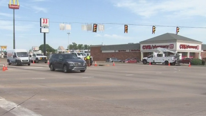 Officials urge avoidance of busy Newburgh intersection