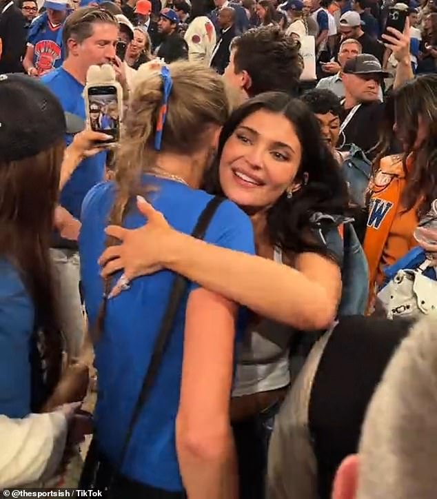 Dave Portnoy turns on Taylor Swift over Kylie Jenner hug at Knicks game ...