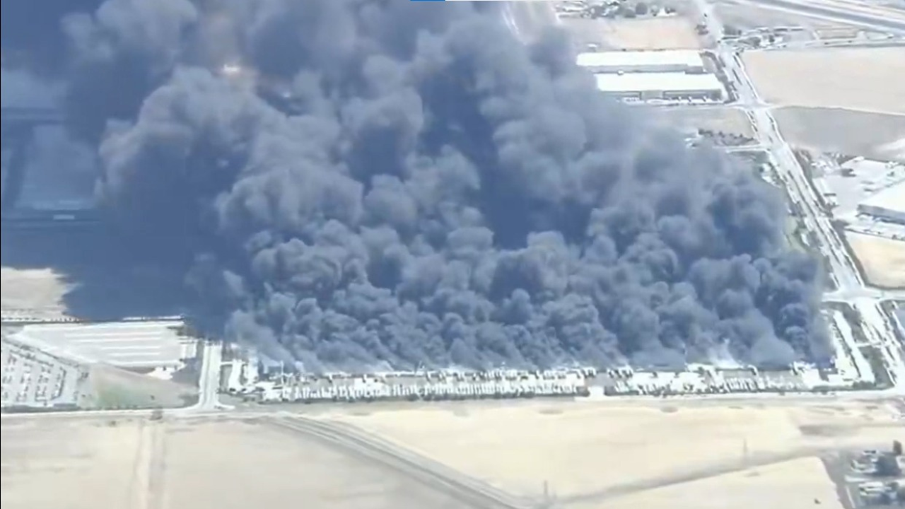 Tracy fire video: Medline Industries warehouse engulfed in flames ...