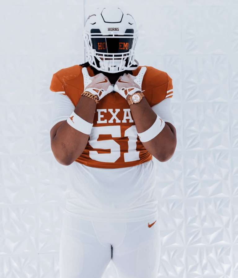 No. 6 DL Kasi Currie commits to Texas over Georgia, others