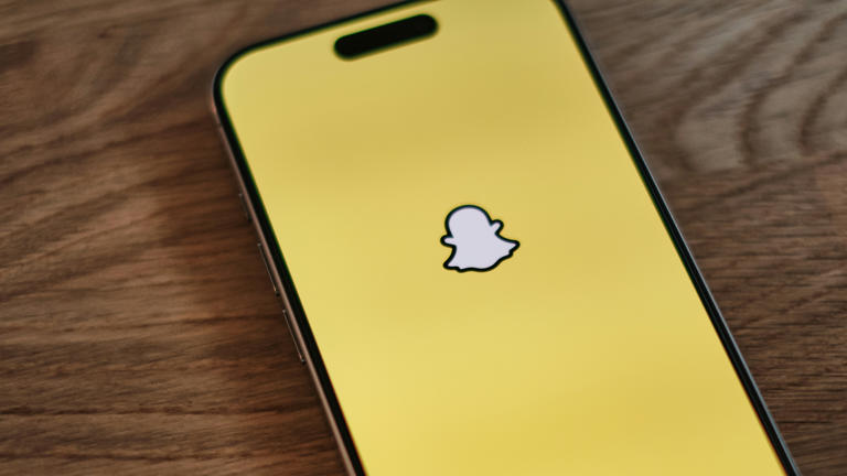 Snapchat onder vuur: Pointer koopt drugs en wapens via de app
