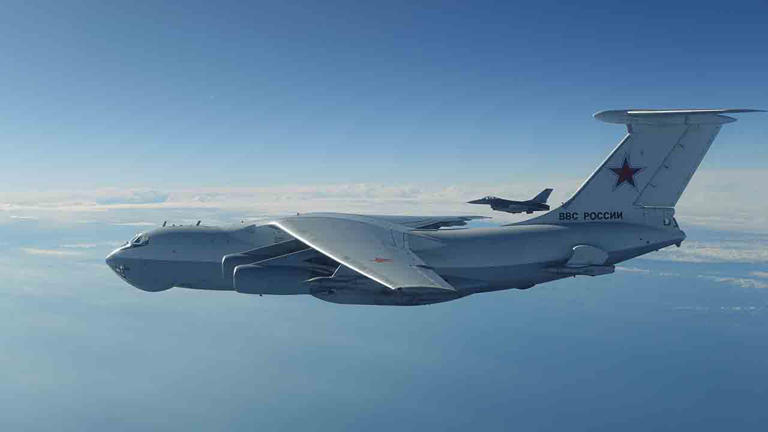 La NATO intercetta velivoli russi e abbatte un drone sul Baltico ...