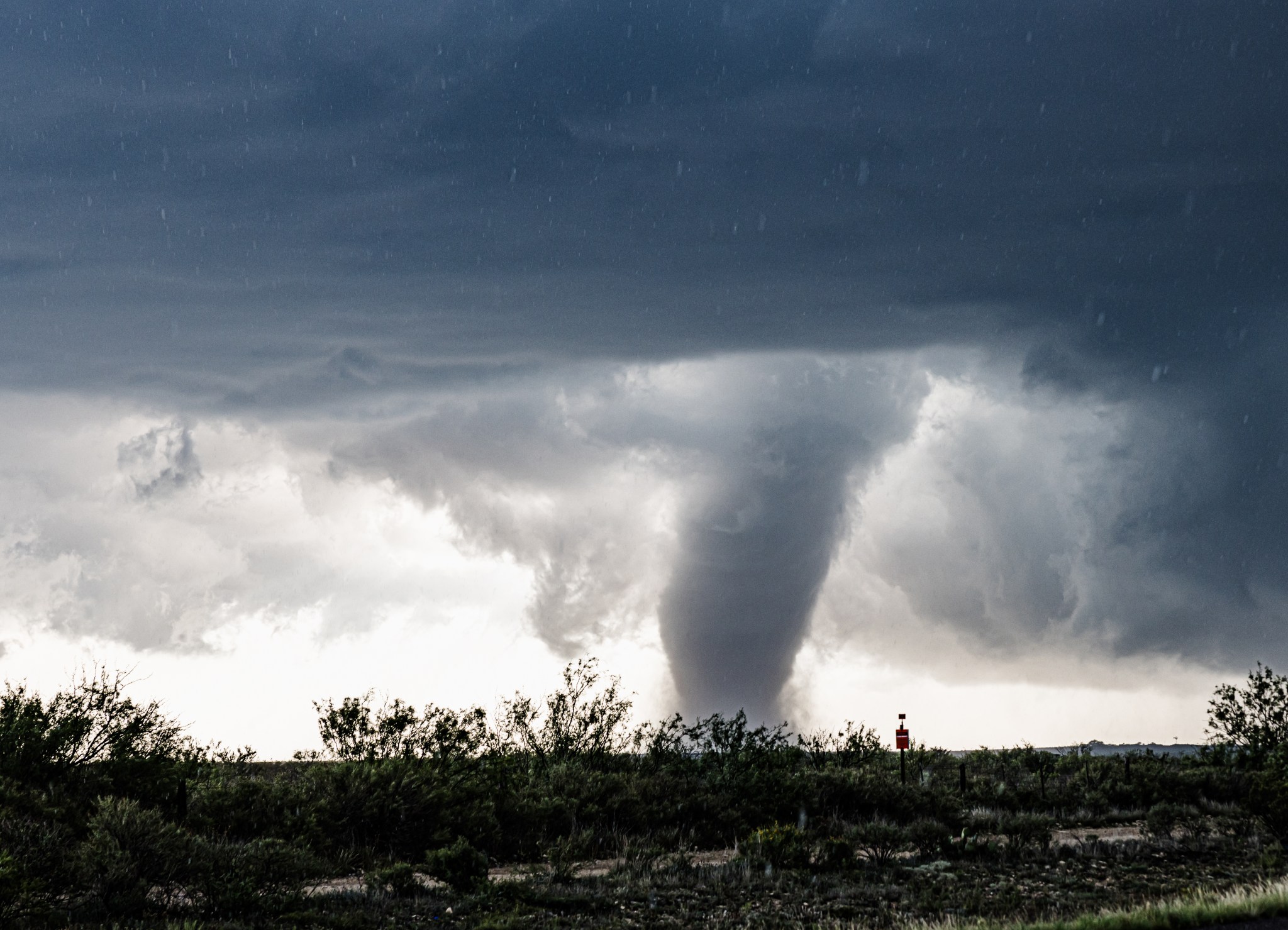 Illinois tornado emergency: Warnings issued as 'extremely dangerous ...