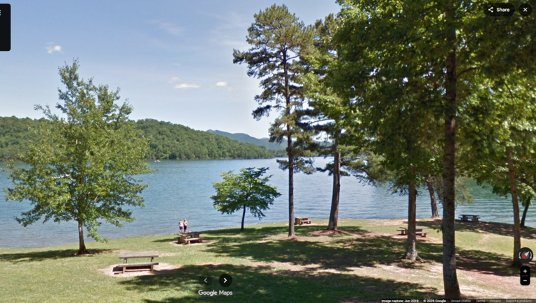 Kayaker falls into NC mountain lake and vanishes. A body is found ...